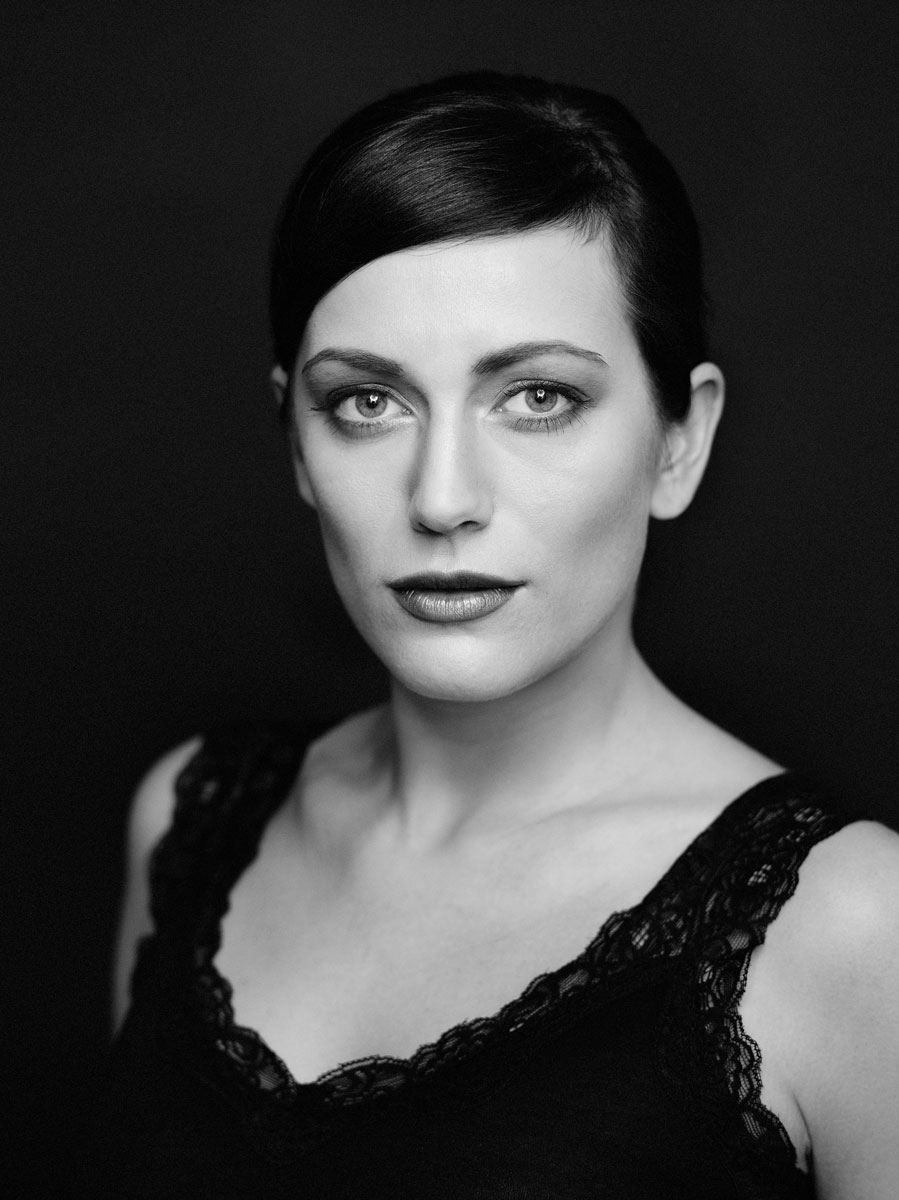 Schauspielerportrait Aleksandra Simic - Ruediger Schestag Photograph